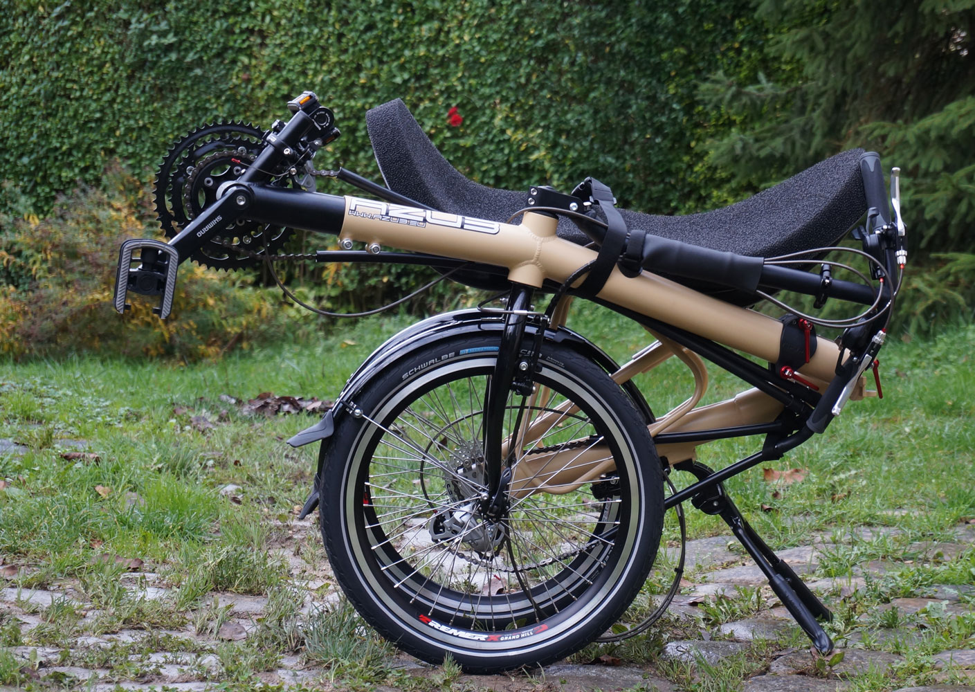 Vélos couchés, tricycles, tandems, vélomobile et assistance électrique ...