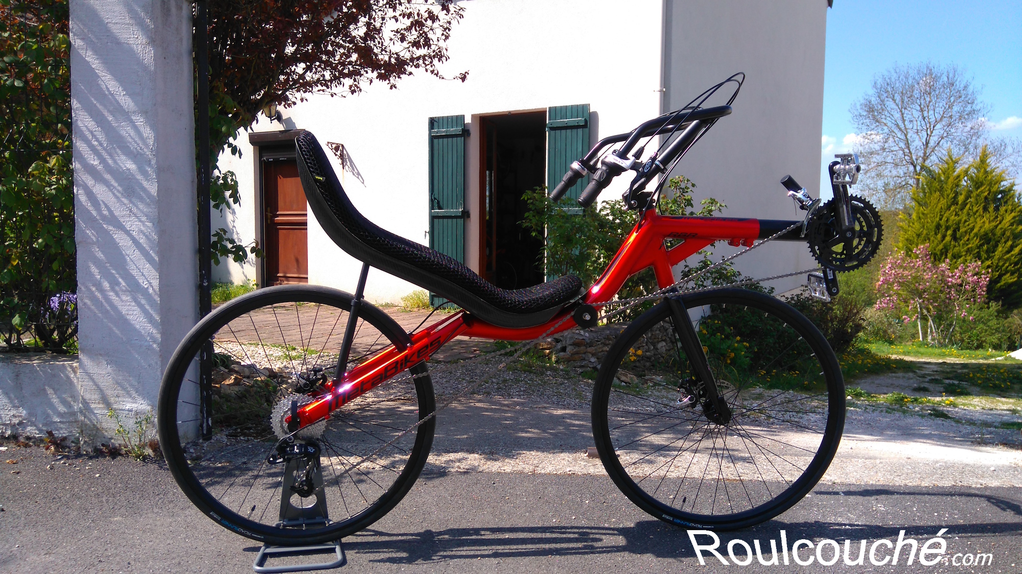 Vélos couchés, tricycles, tandems, vélomobile et assistance électrique ...