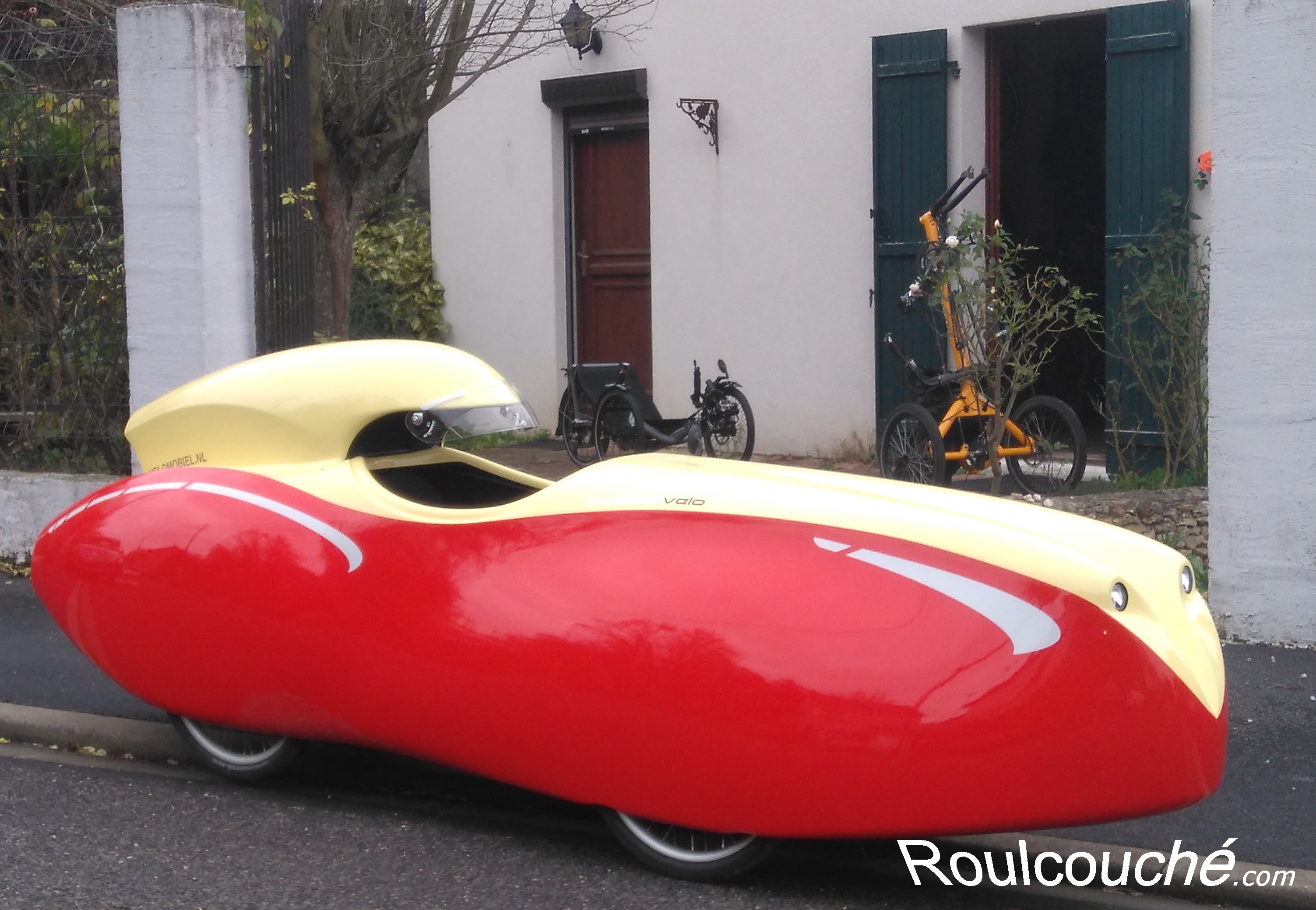 Vélos couchés, tricycles, tandems, vélomobile et assistance électrique ...